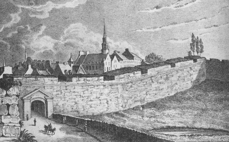 Passages to the Past: A Look at Old Quebec's Gates | Tours Accolade